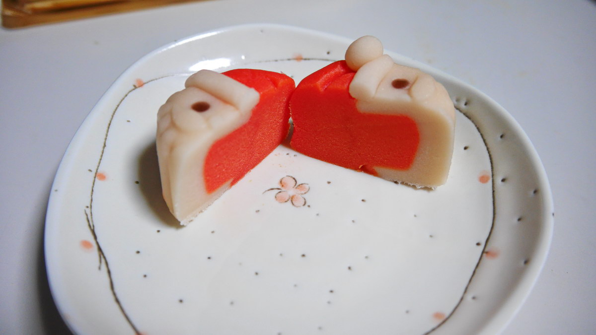 クリスマス和菓子・サンタさんの顔の切り方を工夫してみた。 – KEISUI ART STUDIO